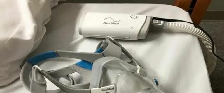 ResMed AirMini Travel Auto CPAP Machine Review – Compact Powerhouse